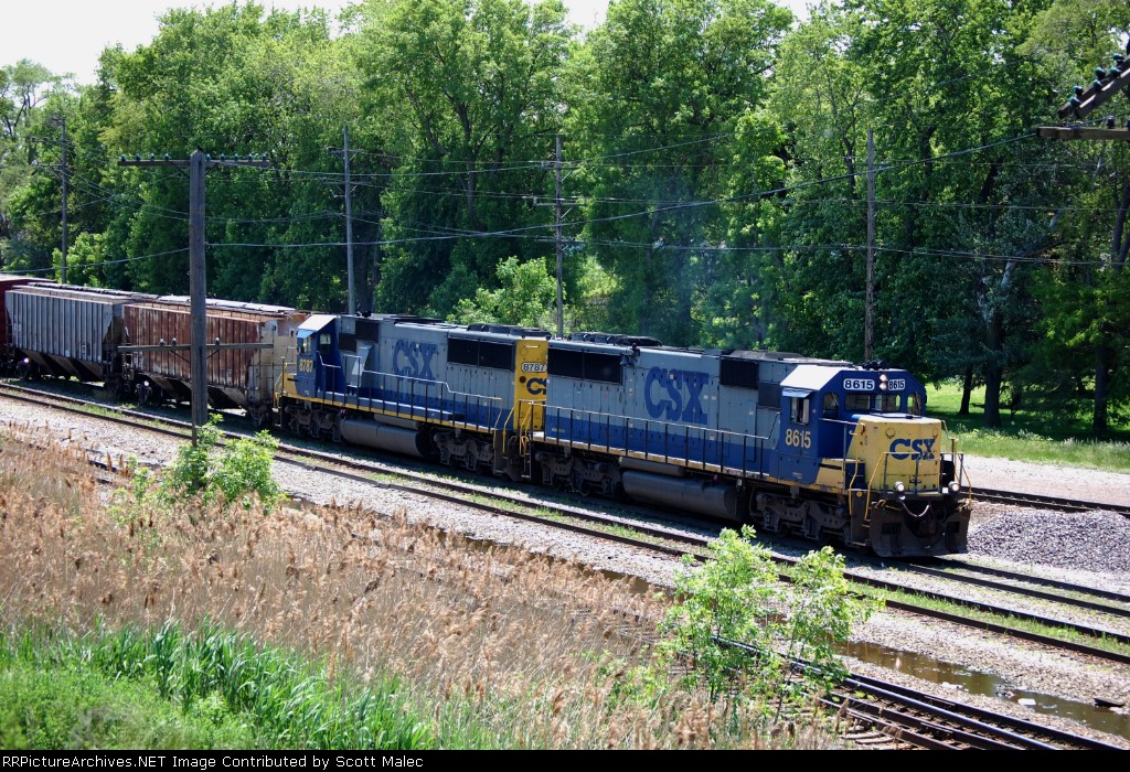 CSX 8615 & 8787